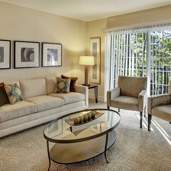 Regency Woods Apartments in Renton - 1650 Eagle Ridge Drive S ...