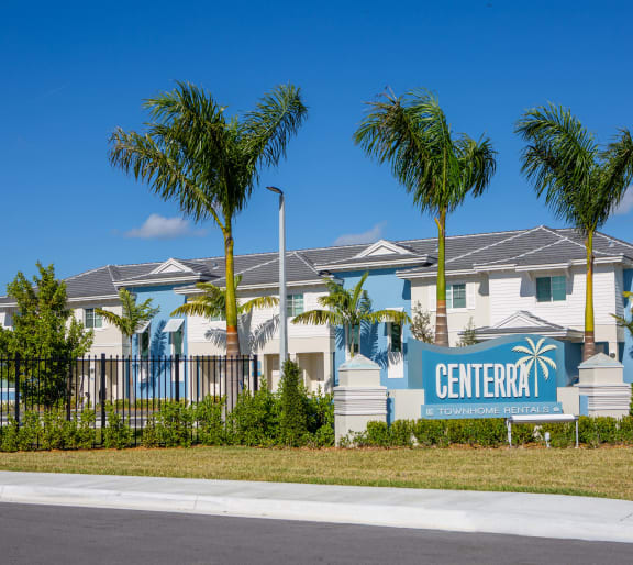 Centerra Townhomes | Apartments in Miami, FL | RENTCafe