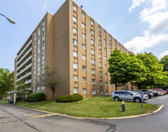 Forest Hill Terrace | Apartments in East Cleveland, OH
