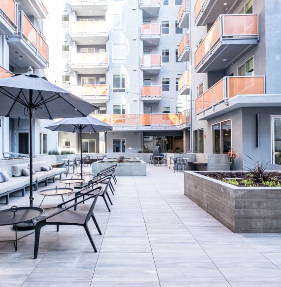 Edson House | Apartments in Oakland, CA