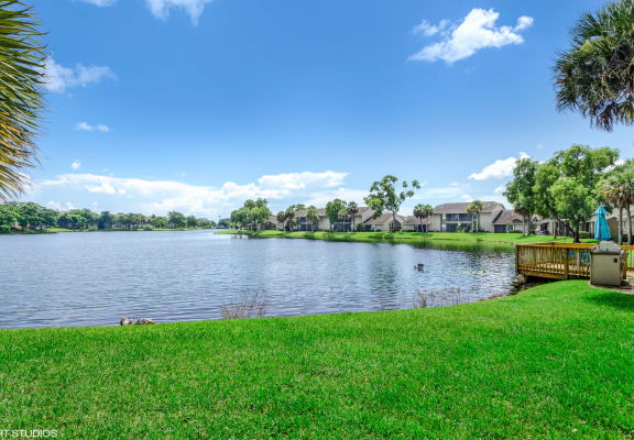 Apartments in Sunrise, FL | Water's Edge Apartments