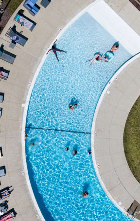 Tapestry Naperville | Apartments in Naperville, IL