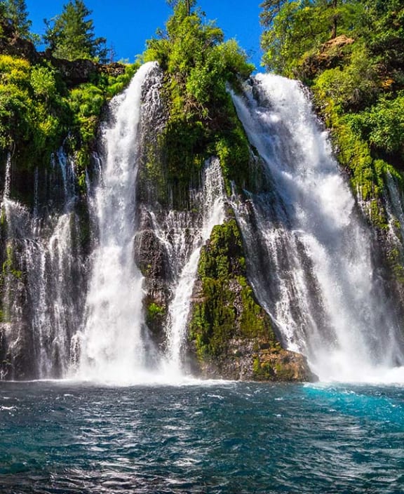 Tour Luxury Apartments Sparks | The Atrium at Victorian Square