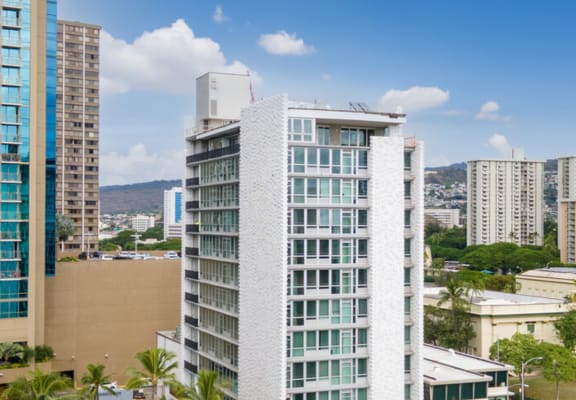 Queen Emma | Apartments in Honolulu, HI