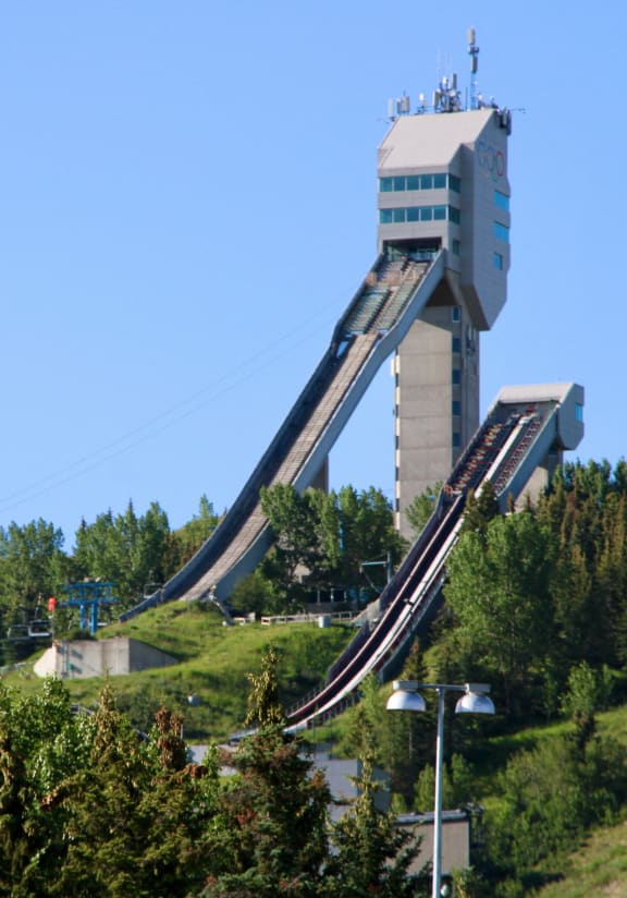 Apartments in Calgary | Skyway Apartments