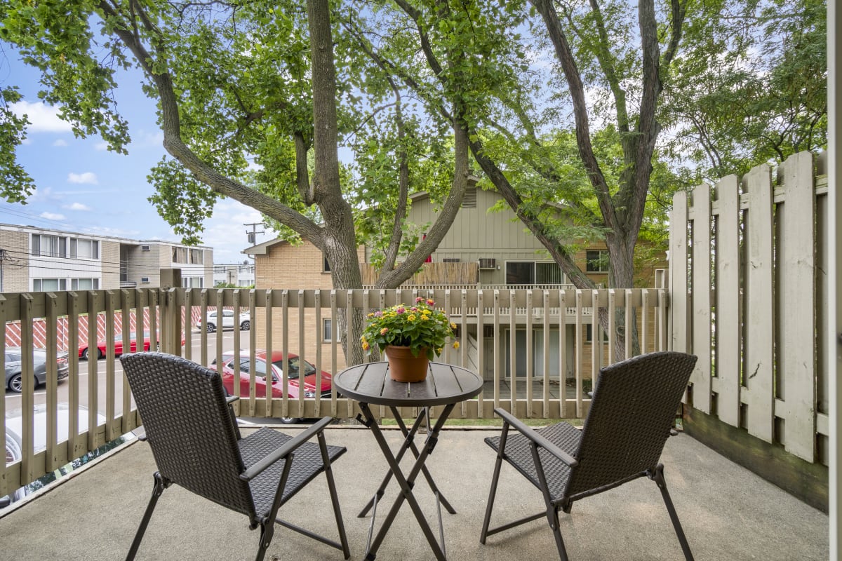 Amber Apartments | Custom Page