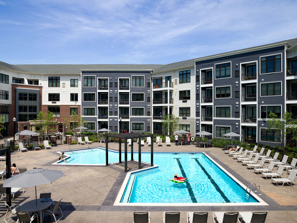 Bay 151 | Apartment and Community Amenities