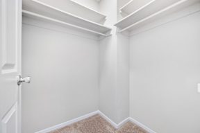 Modern Arlington Apartments | Apartment Styles at Crystal Square