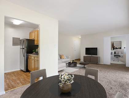 Holly Spring Meadows | Apartments in Forestville, MD