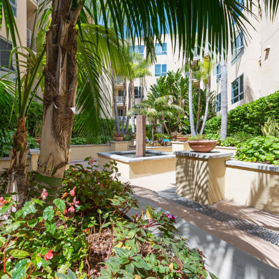 7950 West Sunset: Brand New Luxury Apartments on Sunset Blvd