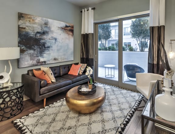 Trace | Apartments in Atlanta, GA