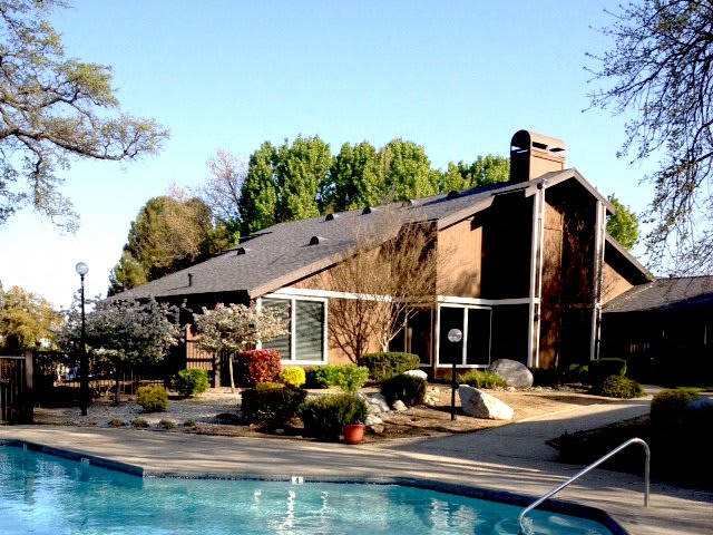 Apartments in Rocklin, CA l Sutter Ridge Apartments View Images