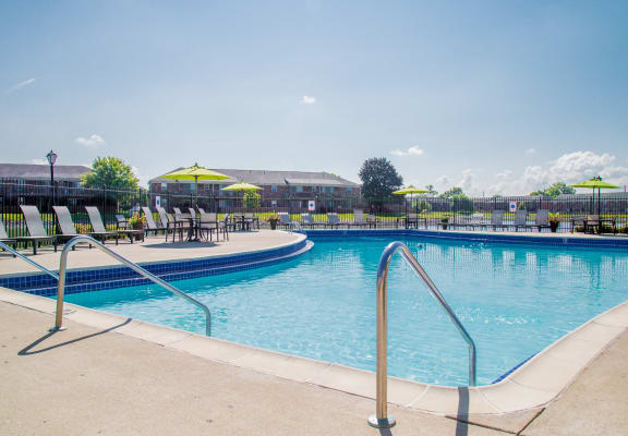 Lake Castleton | Apartments in Indianapolis, IN