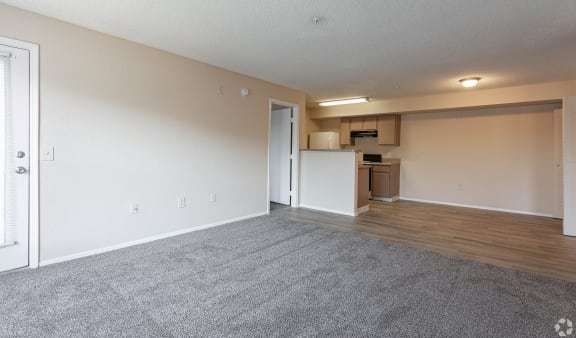 Reflections | Apartments in Riverview, FL