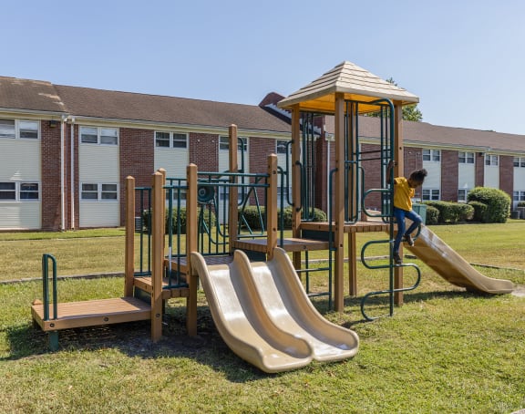 Atlantis | Apartments in Virginia Beach, VA