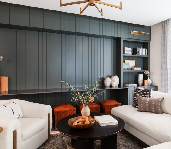 New Luxury Apartments | East Austin, TX | Highgrove