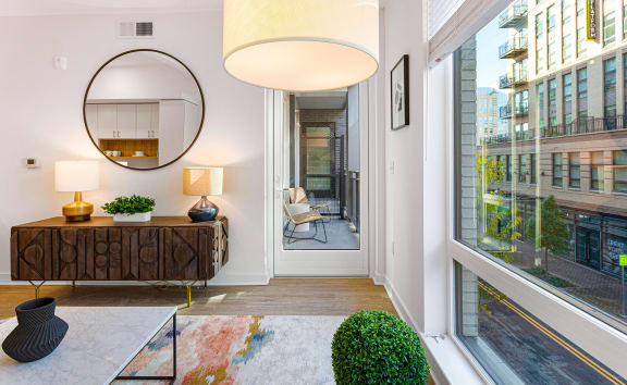 The Grayson | Apartments in Alexandria, VA