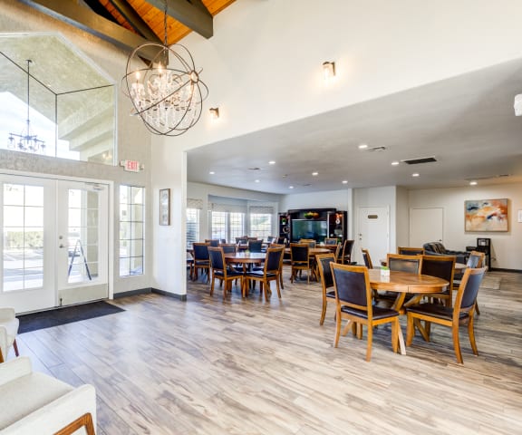 Gramercy Parc Senior Apartments | Senior Apartments in Las Vegas, NV