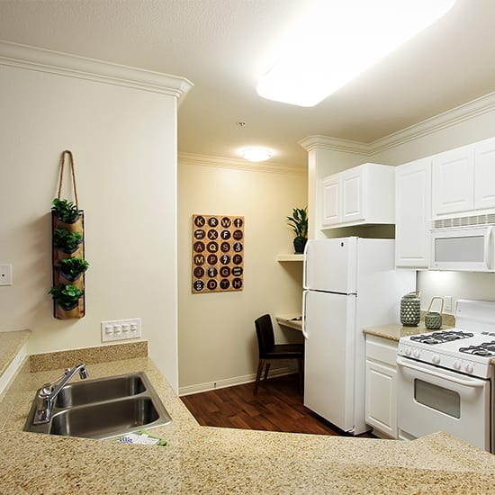 Apartments for Rent in Rancho Cucamonga | Barrington Place