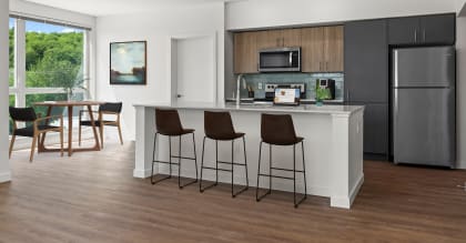 Apartments in Redmond, WA | Cru at Willows 124 | Home