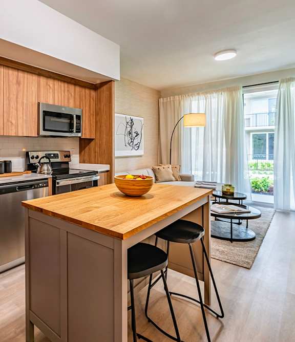 Luxury Modern Apartments in Miami, FL | Resia Golden Glades