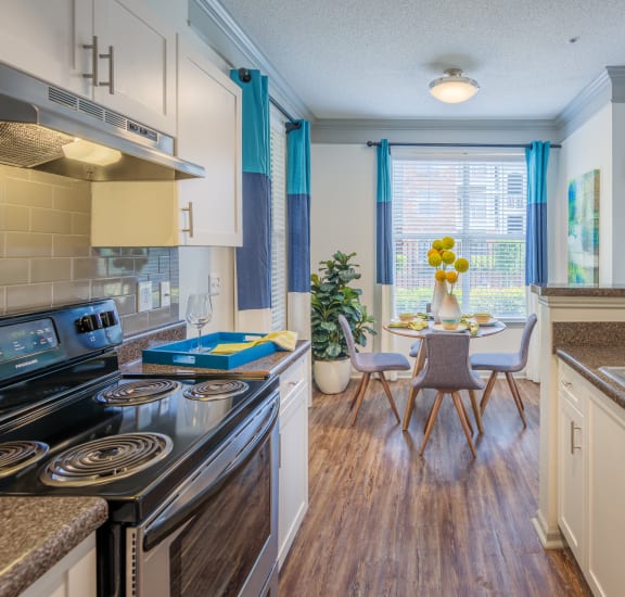 Jackson Square | Apartments in Decatur, GA