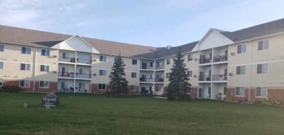 Pet-Friendly Apartments in Fargo, ND | Osgood Place