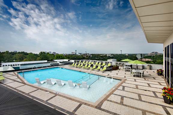 New Luxury Apartments in Atlanta | The Maddux at Shadowood