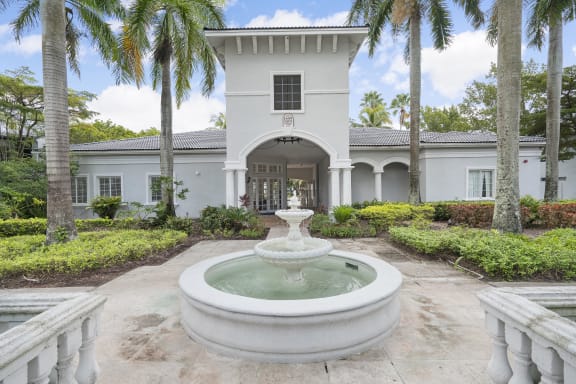 Apartments in Weston, FL | 10X Weston