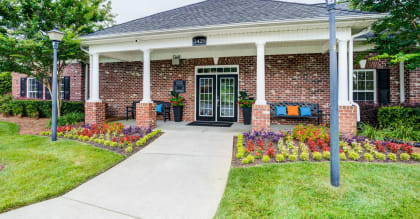 Summerlin Ridge Apartments | Apartments in Winston-Salem, NC