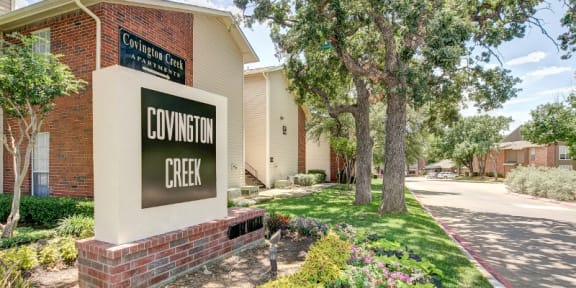 Covington Creek Apartment | Apartments in Irving, TX