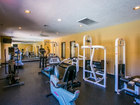 Amenities at Del Rio Apartments on Coors & Montano in Albuquerque, NM