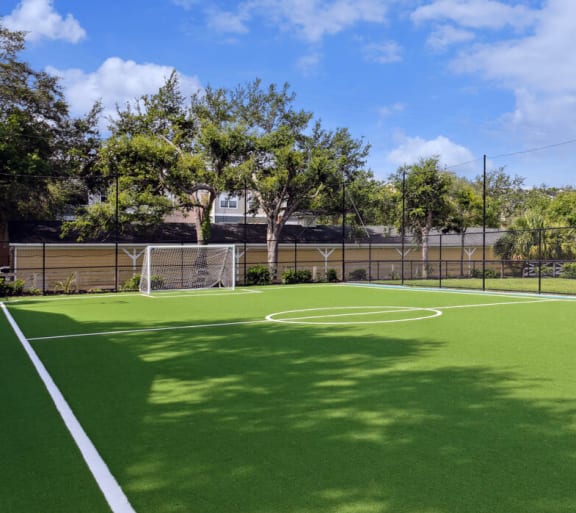 Retreat at Crosstown | Apartments in Riverview, FL