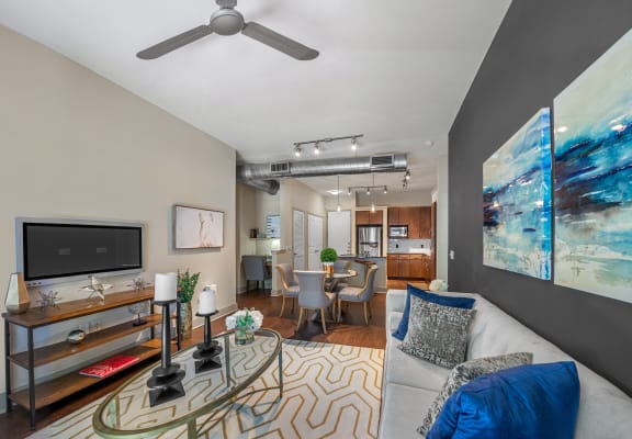 Dallas TX Apartments | Trend Design District | Home Page