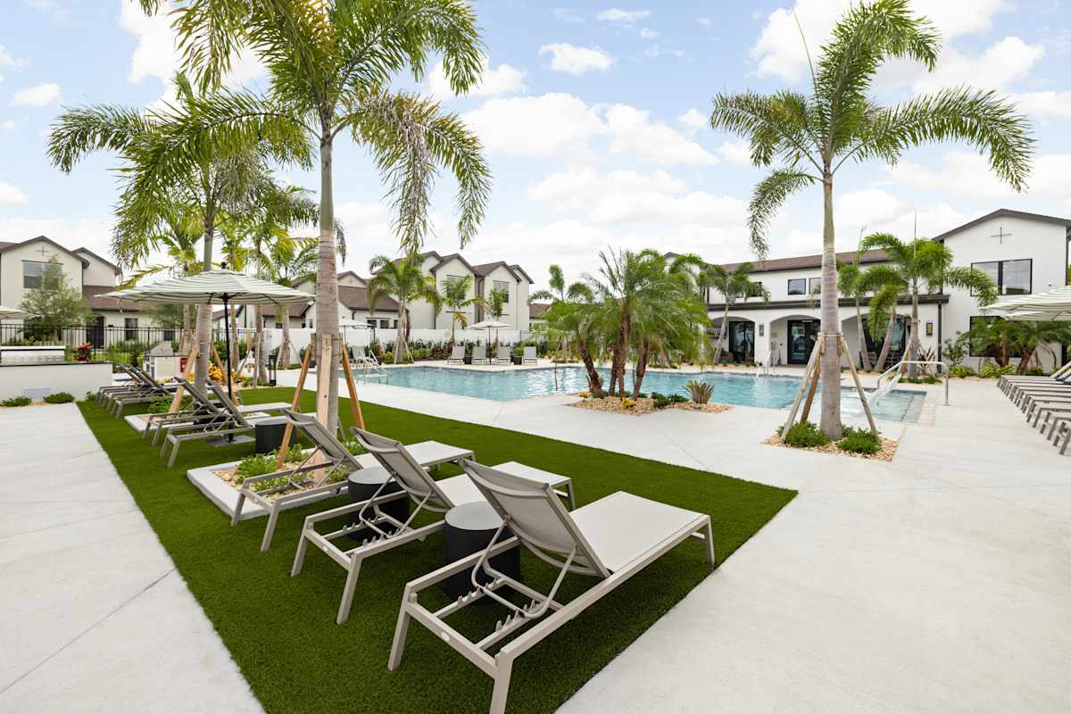 Brand-New Villas and Townhomes for Rent in North Port, FL | The Hadley