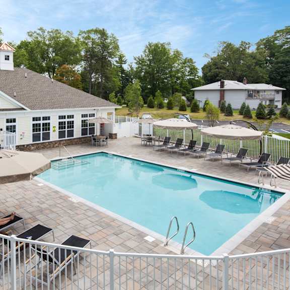 Livingston, NJ Apartments | Hillside Club