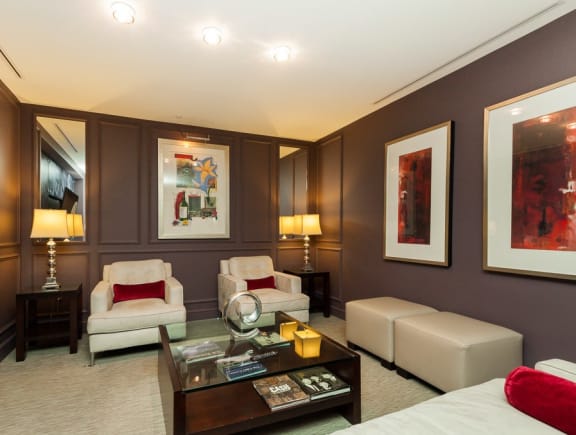 Washington, DC Apartments for Rent | The Woodward Building Apartments