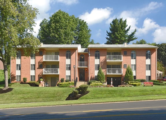 Timonium Apartment Homes | Padonia Village | Photo Gallery