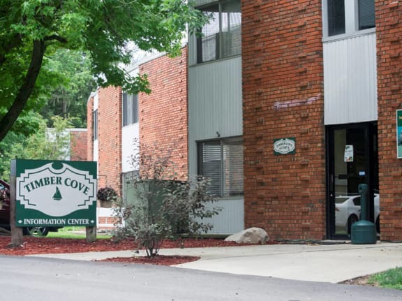 Timber Cove Apartments | Apartments in Decatur, IL For Rent