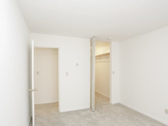 Photos and Video | Timber Cove Apartments | Decatur, IL