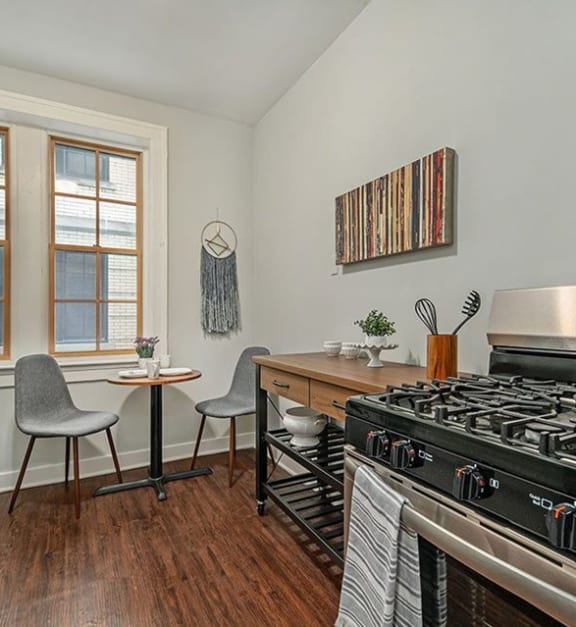 Sheridan Court | Apartments in Detroit, MI