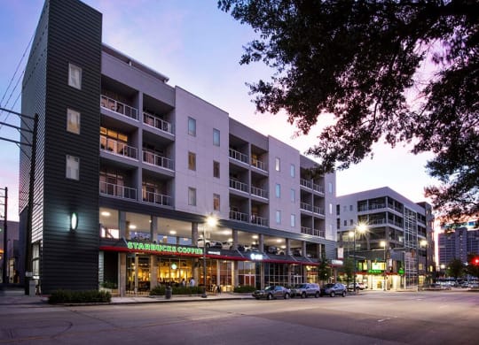 Downtown Birmingham Apartments | 20 Midtown