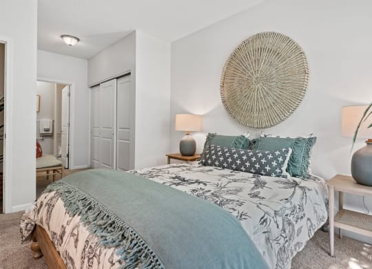 Photos and Video of 808 Berry Place in Saint Paul, MN