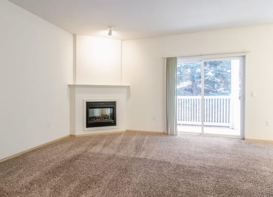 Photos and Video of Abbey Rowe in Olympia, WA