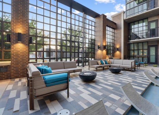 Luxury Apartment Rentals in Downtown Dallas | The Case Building