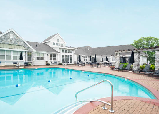 Photo Gallery | Luxury apartments in Reading, MA 01867