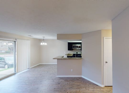 Hyde Park, Cincinnati Apartments | BrookStone Village