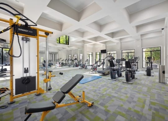 Photos of Edgewater at Sandy Springs Apartments in Sandy Springs, GA