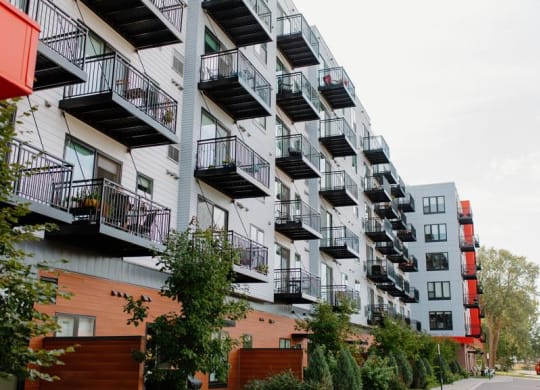 Apartments for Rent in Golden Valley, Minnesota | Hello Apartments