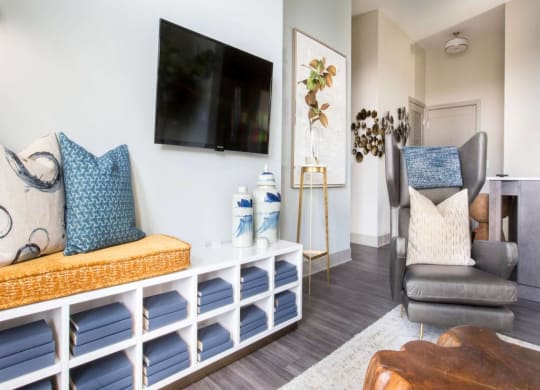 Apartments for Rent in Carmel, IN | Avant & Avant II